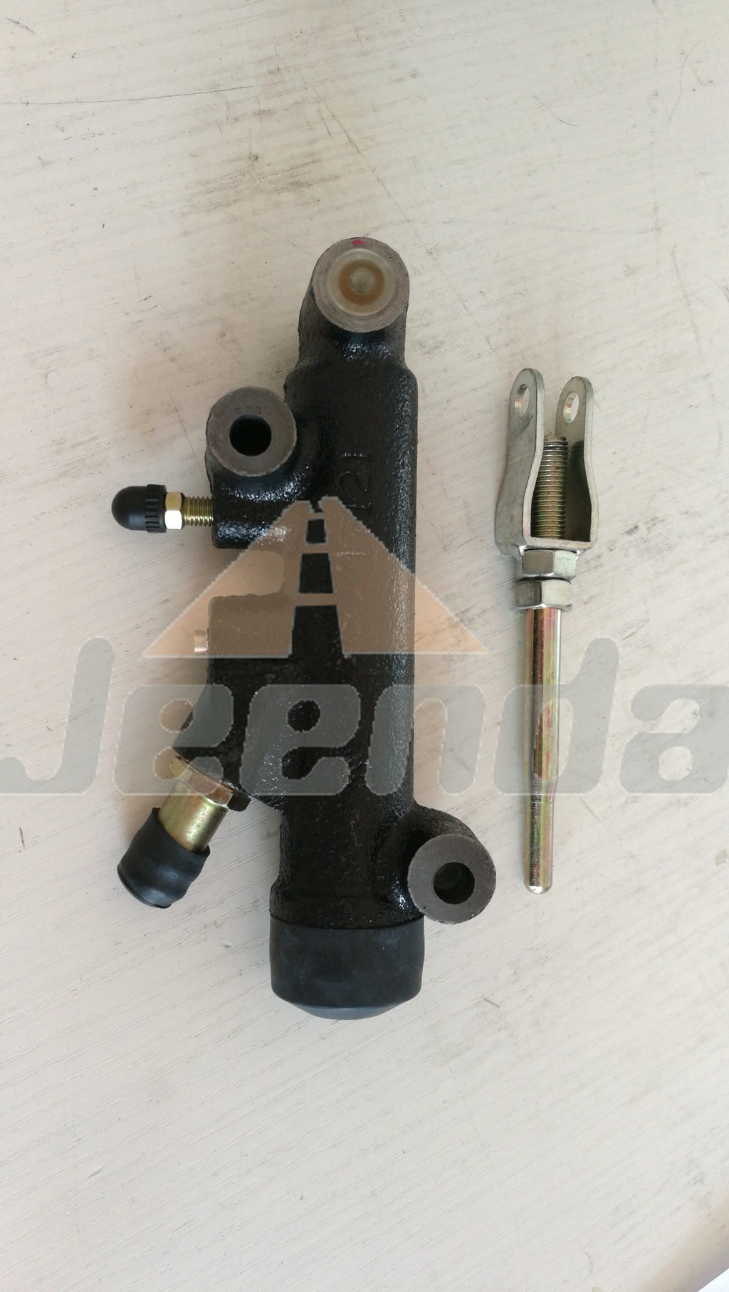 JEENDA Master Cylinder 46010-L1410 46010L1410 for Nissan Forklift Bore ...